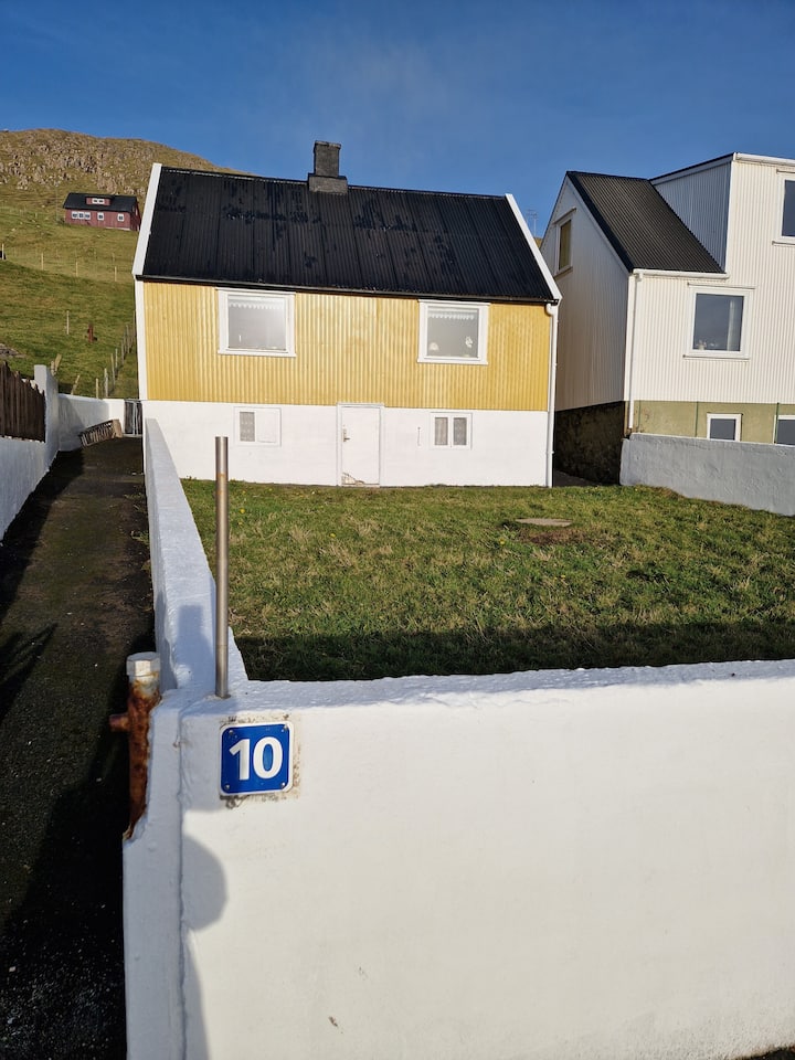 Det Gule Hus - Faroe Islands