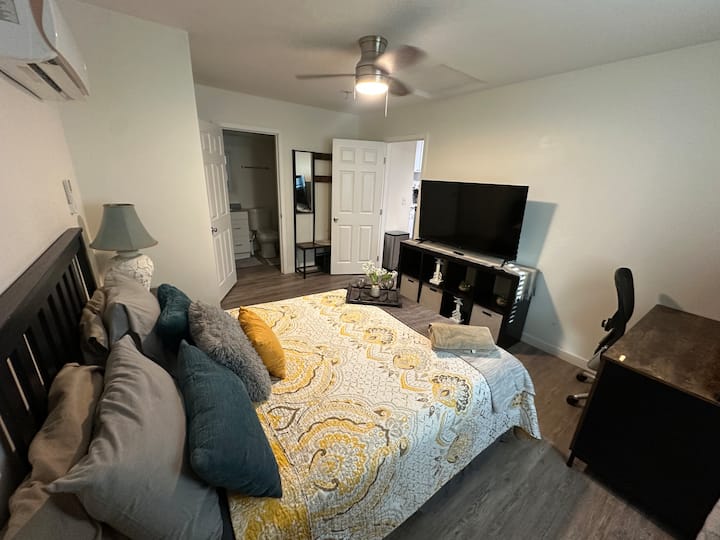 Brand New Fully Furnished Studio - Riverside, CA