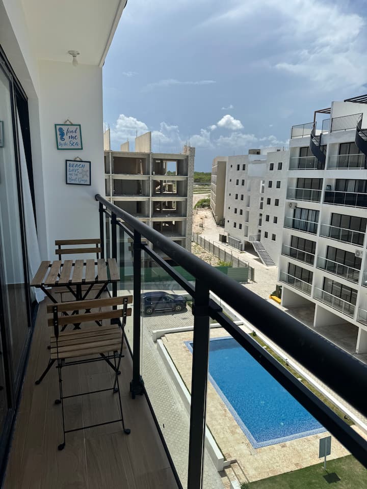 Cozy Apt Steps From Los Corales Beach - Punta Cana