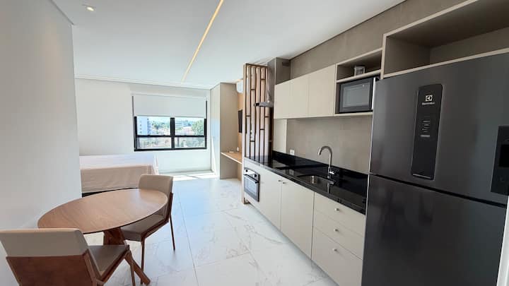 Estúdio No Cristo Rei | Região Do Jardim Botânico - Curitiba