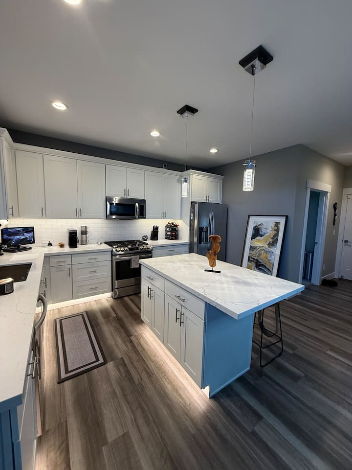Quiet Room In A Brand New Area - Ferndale, WA