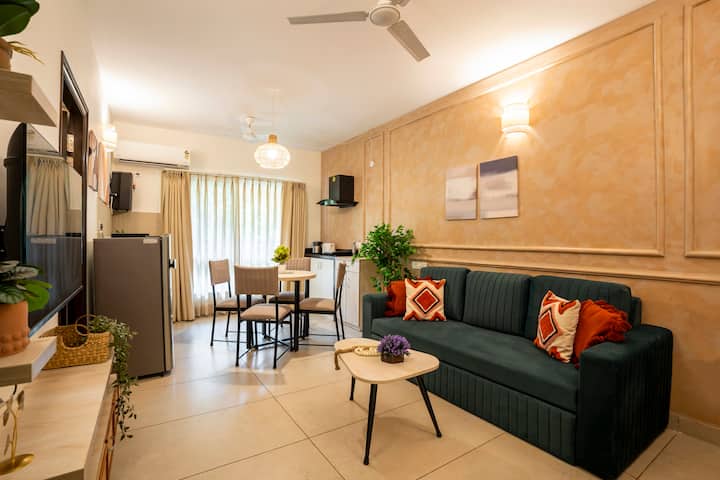 Staymaster Sirius | Serviced 1br In Siolim W/ Pool - Goa