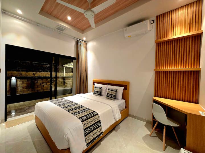 #2 Cozy Modern Room Near Kedungu Beach - Australia