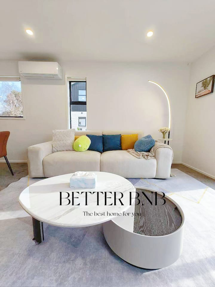 Modern & New • 3 Beds • 6 Guests - Upper Hutt