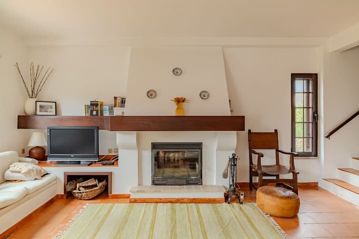 Charming Portugese Townhouse - Ericeira