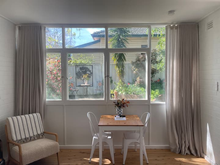 Sunny Garden Guesthouse In Turvey Park - Wagga Wagga