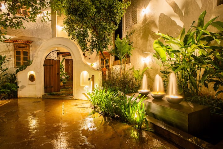 8-bhk Escape W/ Common Pool - Goa