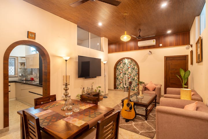 Colonel's Cottage- Spacious 4bhk In Prime Dehradun - Dehradun