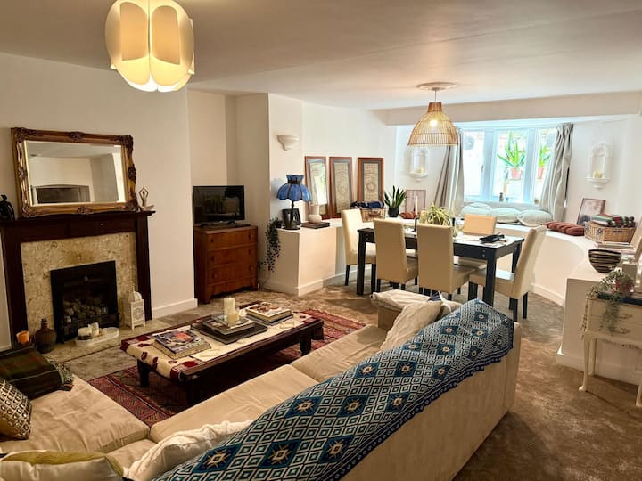 Stylish London Retreat Close To Central London - Chingford