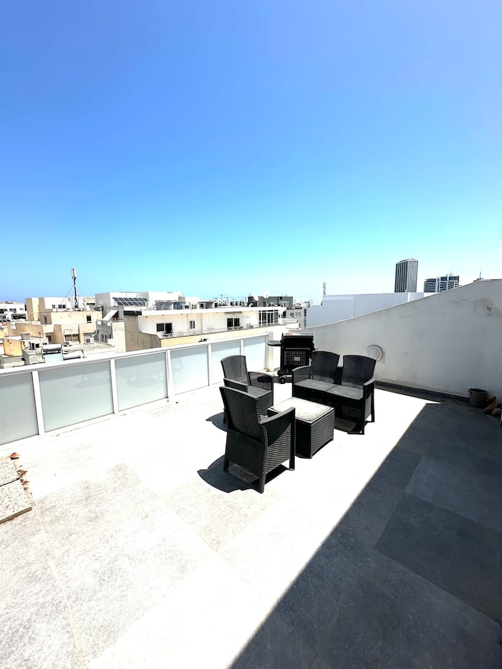 2 Bedrooms Penthouse Terrace - Malte