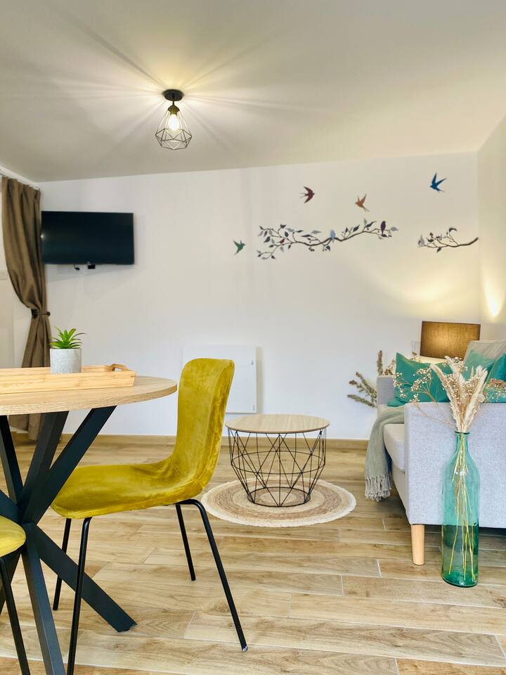 Le Nid Marin Avec Sa Balnéo à Deux Pas De La Mer. - Ault