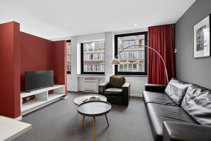 1bdr Cosy Apartment - Louise Area - Brussels