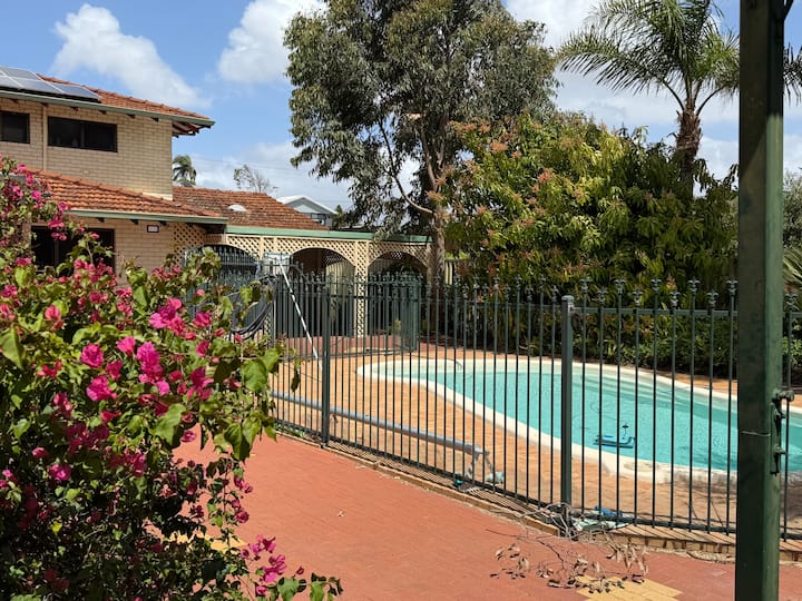 Dianella Oasis - Perth