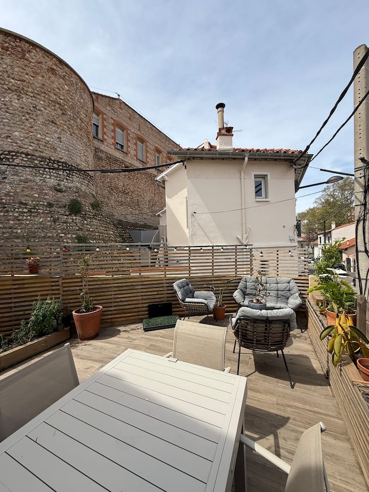 Chambre Dans Maison Avec Terrasse Remparts - Perpignan