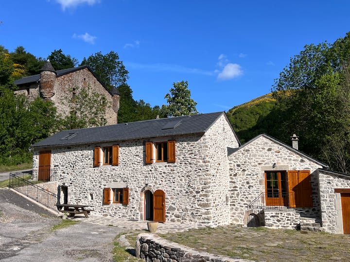 Maison De Pays Toute Rénovée - Saint-Sauveur-Camprieu
