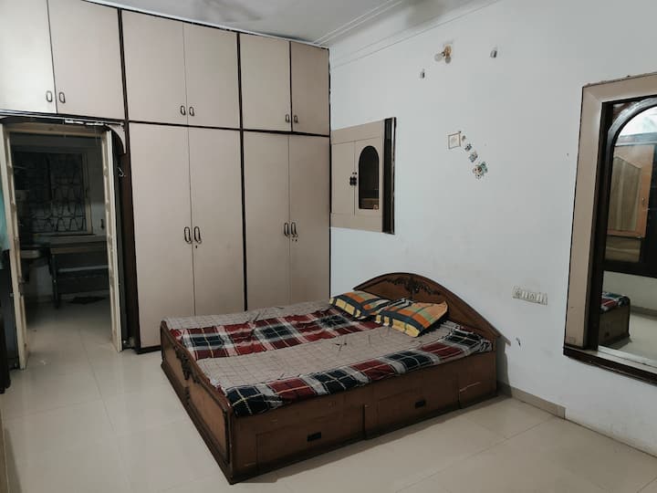 2bhk On 1st Floor In Sabarmati - Ahmedabad
