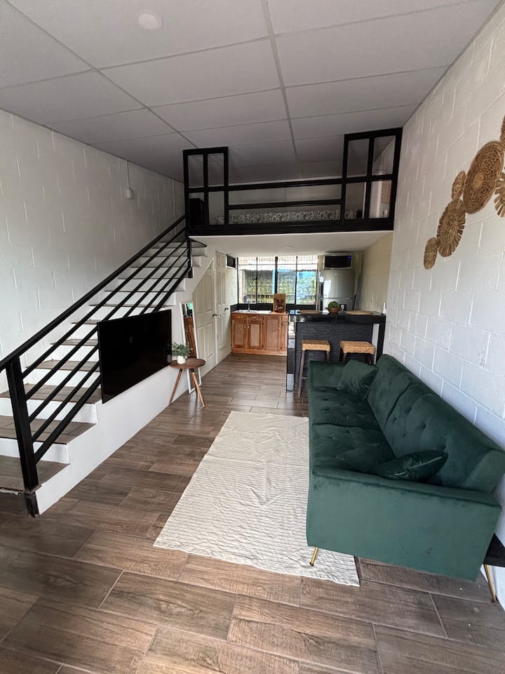 Little & Perfect: Cozy Studio In Prime Spot - San Salvador