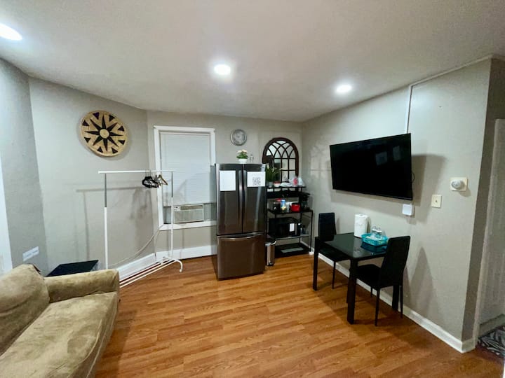 Feel At Home - Clifton, NJ