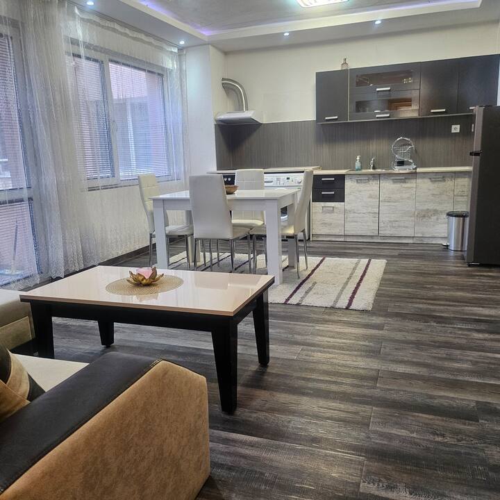 Boutique Apartment White 4 - Filibe