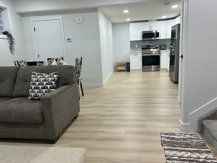 Home In Southwest Edmonton - Edmonton