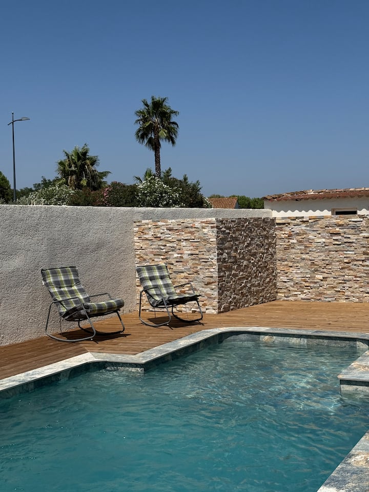 Villa Avec Piscine Privée Entre Terre Ville Et Mer - Sauvian