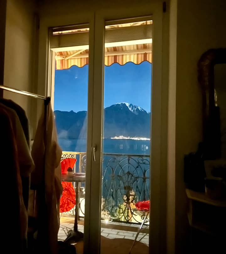 5 Stars Top View - Montreux