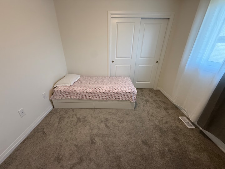 Cozy Private Room - Welland