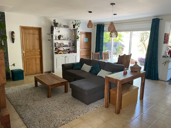 Charmante Maison Au Calme Avec Piscine - Montpellier