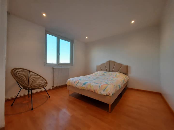 Chambre 2 : Arc En Ciel - Yerres