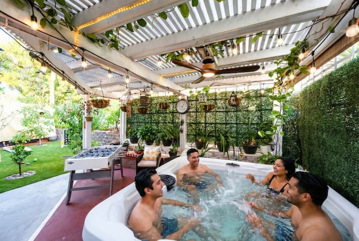Hot Tub, Mini Golf, Game Room, 12mi To Downtown Sd - Chula Vista, CA