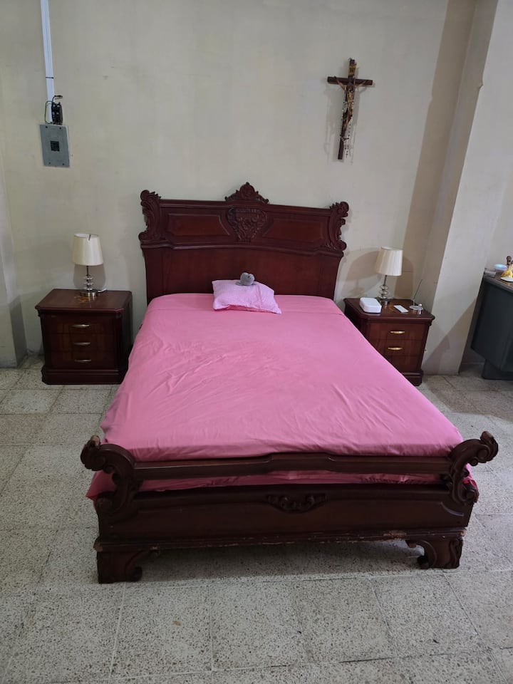 Descanso Cómodo En El Corazón De Portoviejo - Portoviejo