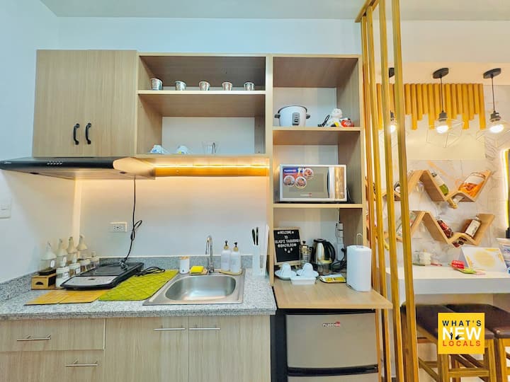 Glad’z Yasuragi Bacolod - Bacolod