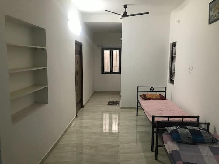 Daily And Weekly Stay - Coimbatore