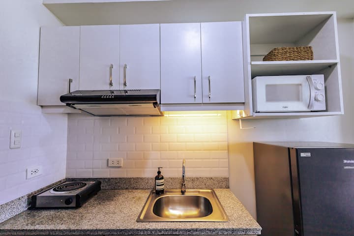 The Cozy Studio 1411 - Mesavirre Condo, Bacolod - Bacolod