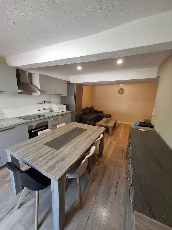 Maison De Village Climatisée, Au Calme - Cotignac