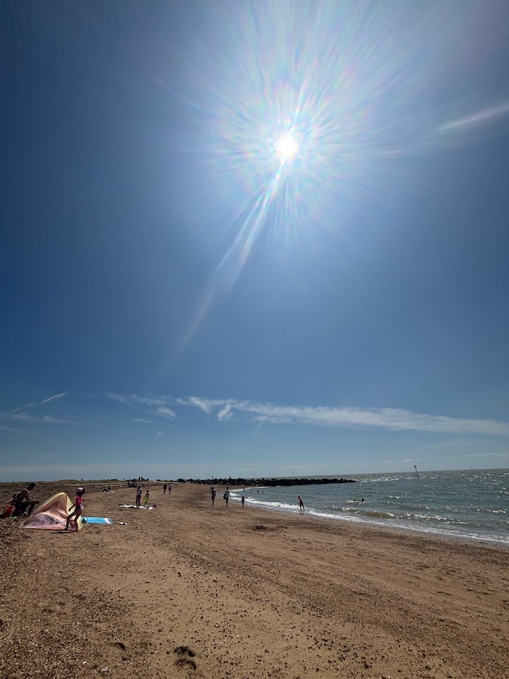 Singh&leite Family Pc0005 - Walton-on-the-Naze