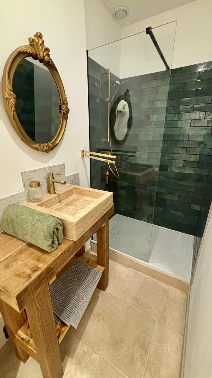 Appartement Tout éQuipé Centre Ville. - Nîmes