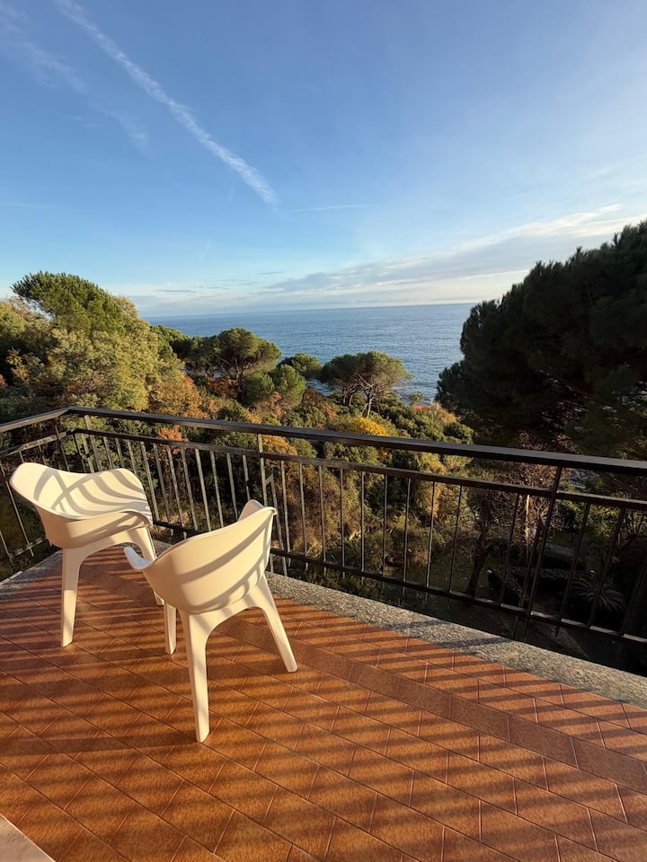 Varazze Vista Mare + Parking Privato - Varazze