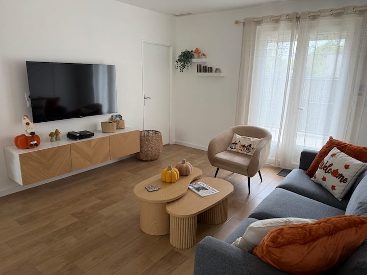 Aim'scope - 2km Du Futuroscope - Chasseneuil-du-Poitou