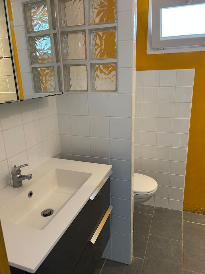 Petite Maison, Quartier Paisible - Bougival