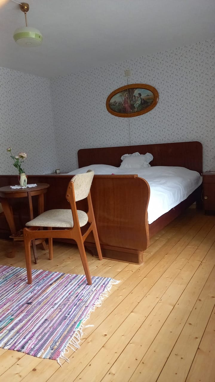 Kleine Auszeit Für Nette Leute - Assia