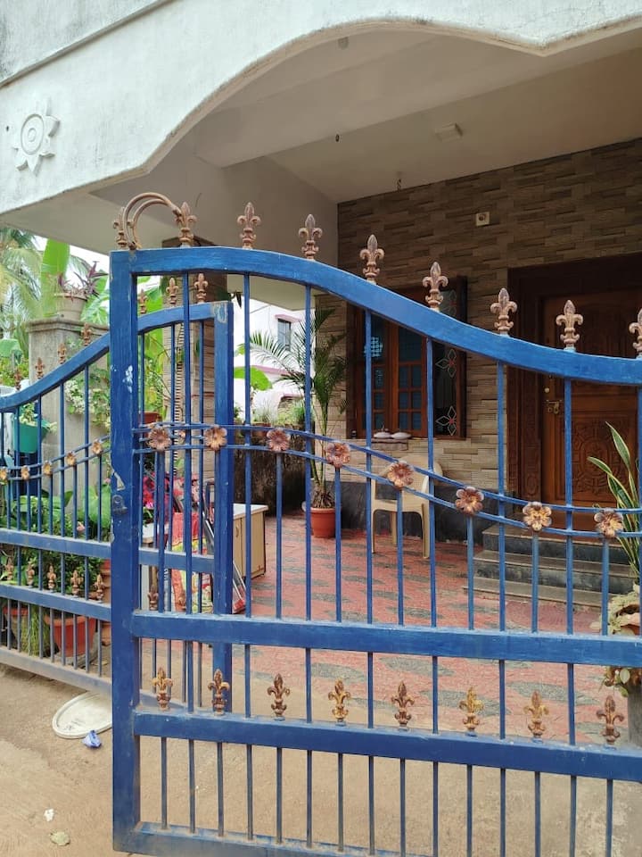 Simona Villa - Honavar