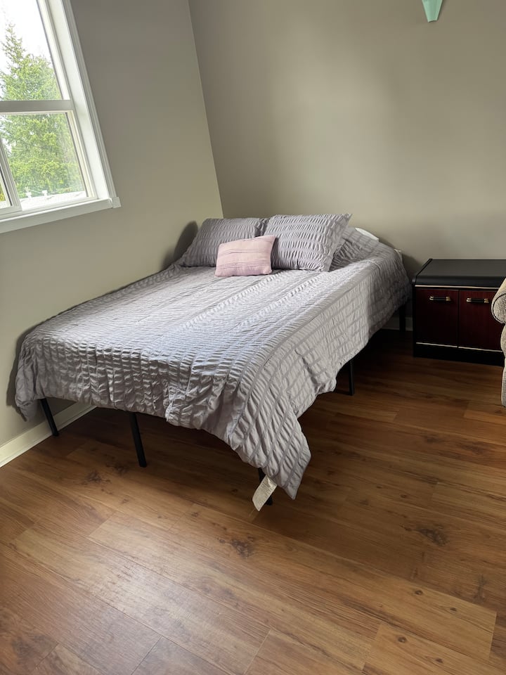 Sicamous Rental With Loft And Boat Slip! - Sicamous