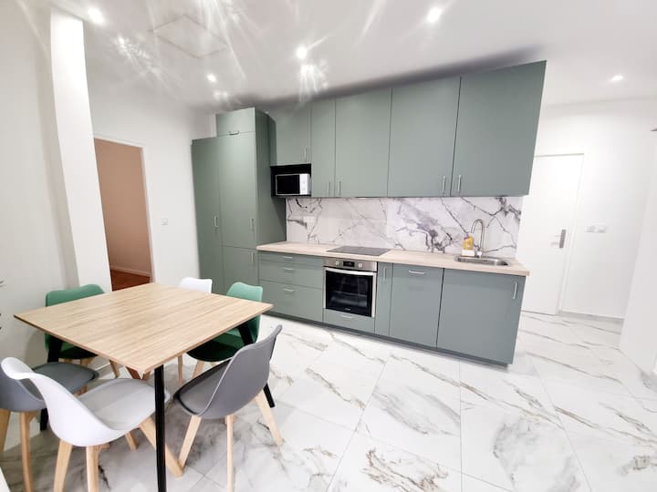 Spacious Family Apartment Near Sea - Nice - Nice