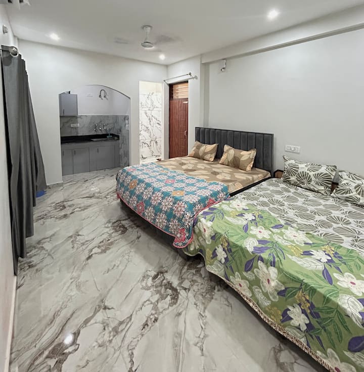 Cossy 1bhk With 2 Double Beds - Rishikesh
