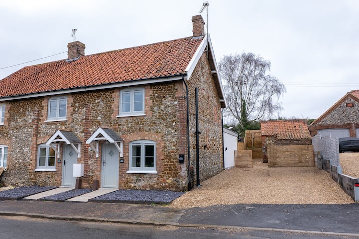 Huxley’s Cottage, Sedgeford - Hunstanton
