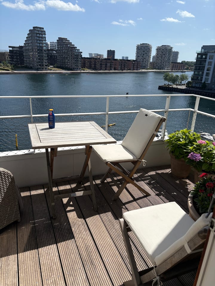 Luksus Lejlighed 1.række Til Vandet Med 3 Altaner! - Copenhagen Central Station