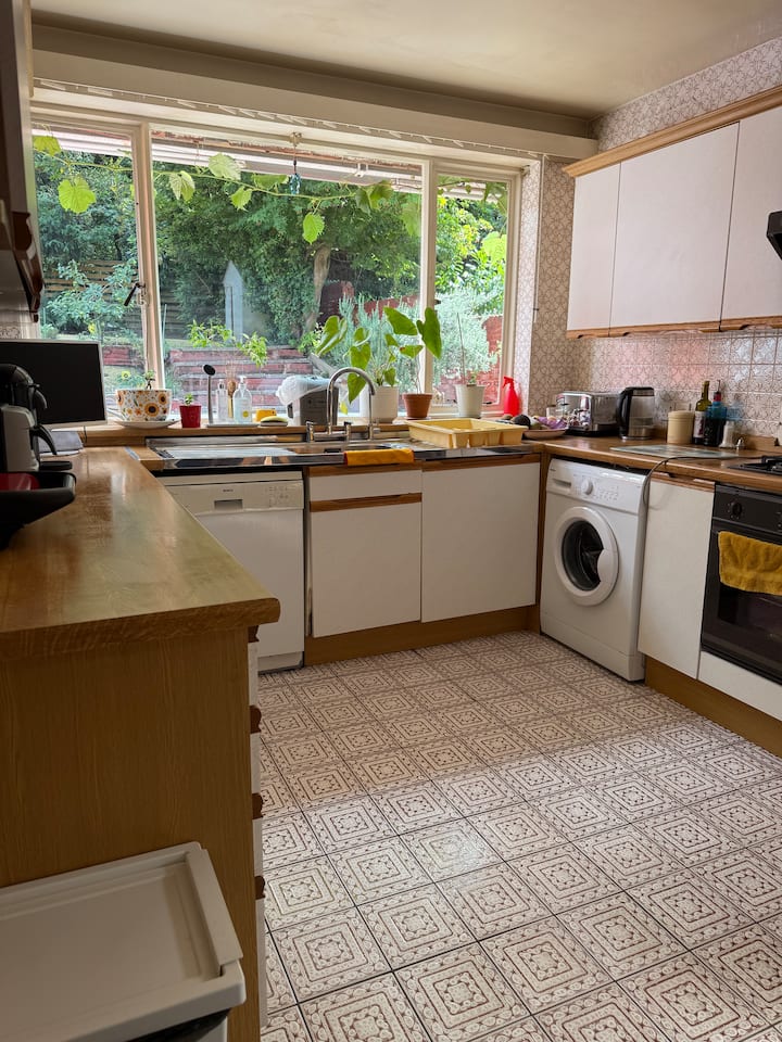 Peaceful&comfortable House - Bromley