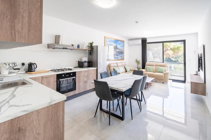 Green Valley (2 Bedroom) - Malta