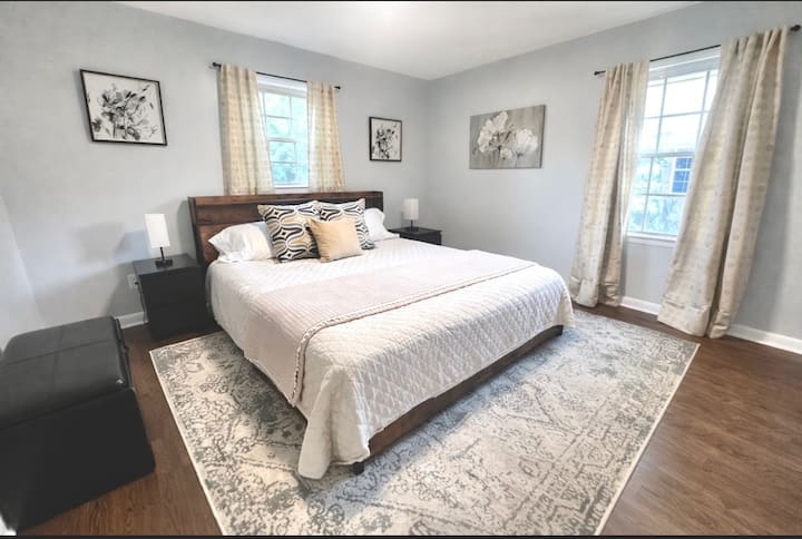 *New* Cozy -3bd/2ba-dogs | Beach | Fenced Yard - Hampstead, NC